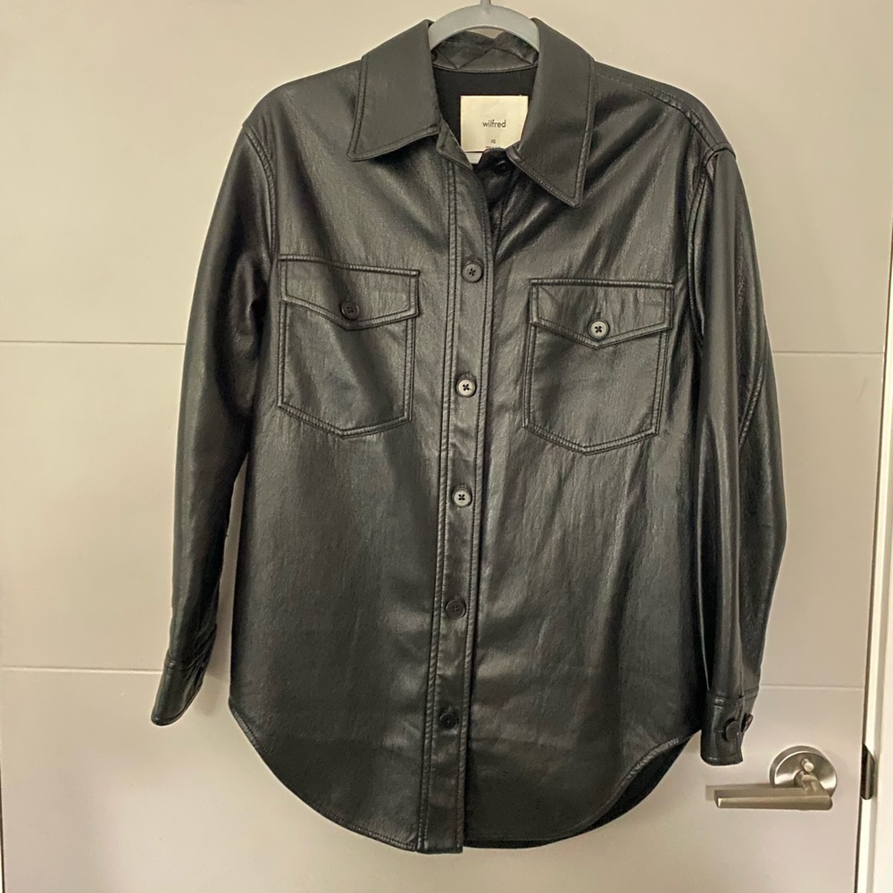 Wilfred Ganna Leather Shacket From Aritzia - Gem